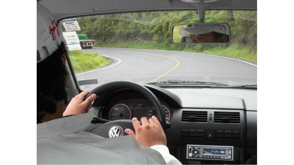 Manejá con seguridad con estos cinco tips