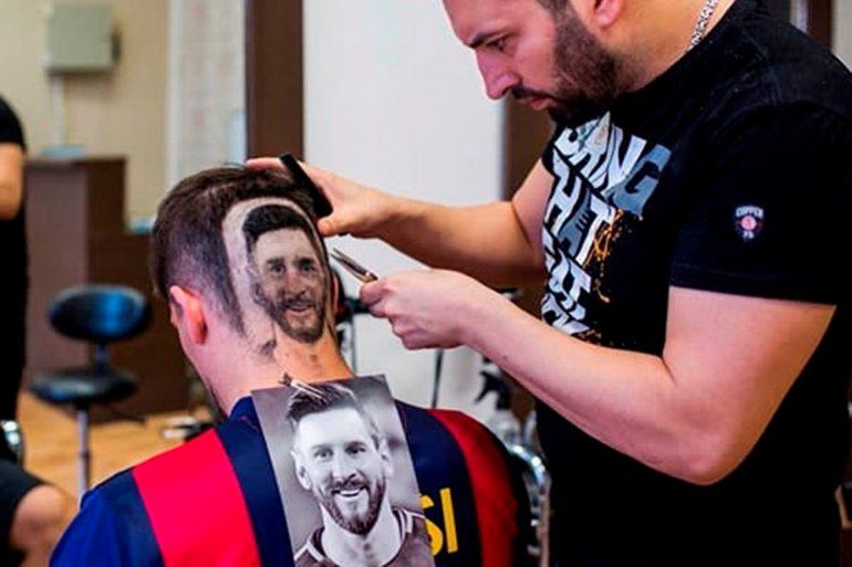 El rostro de Messi: el corte estrella de un peluquero serbio para el ...