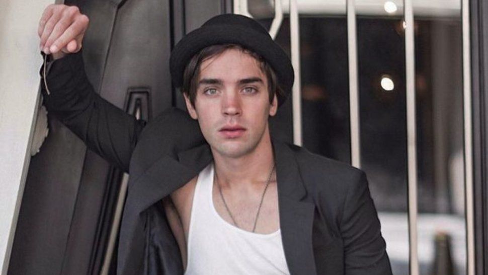 Leo Deluglio, el actor argentino que la rompe en Netflix