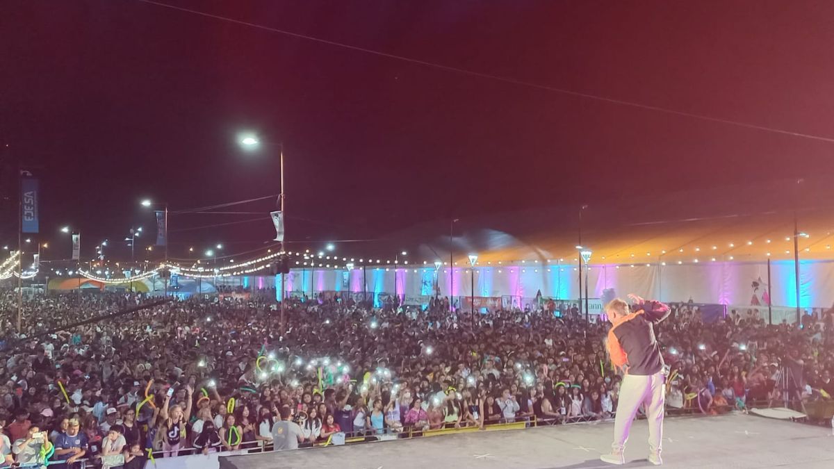 Primavera Fan Fest: bailó toda la familia