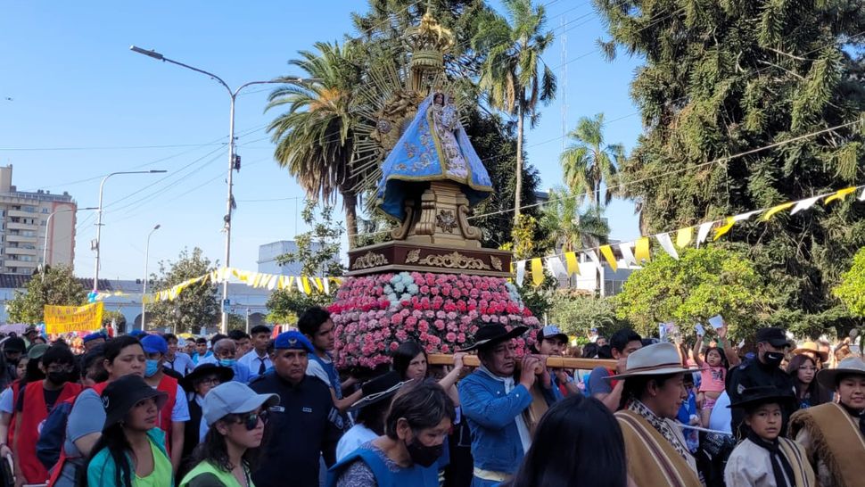 Realizaron la procesión y misa por la Virgen de Río Blanco