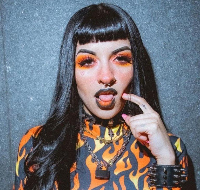 Premio Lo Nuestro: Cazzu está nominada como artista urbana