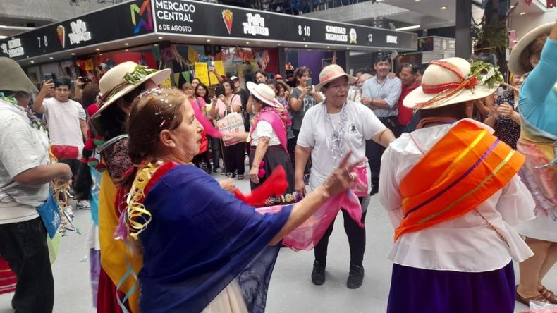 Así festejaron las comadres su día