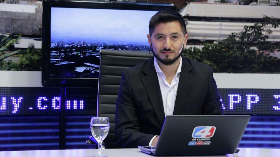 Cristian Almazán distinguido por su trayectoria como periodista: una ...