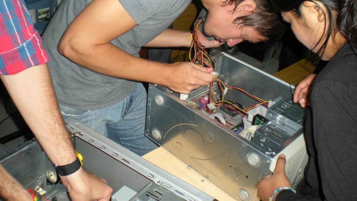 Curso gratuito de “Reparación de PC”