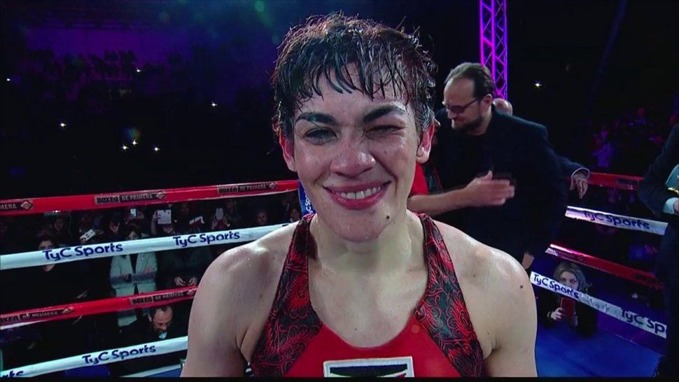 La Tigresa Acuña, víctima del localismo: empate con Nava en México