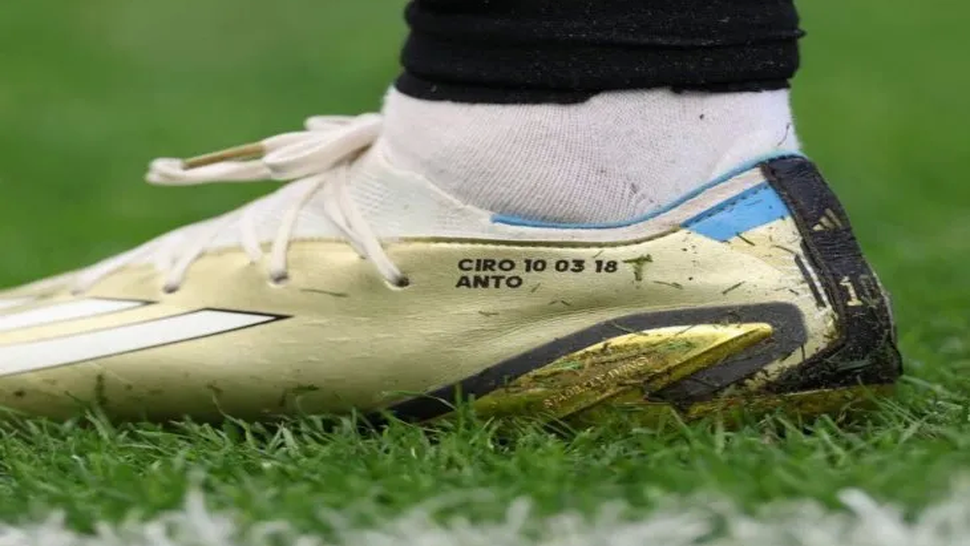 Mundial Qatar 2022: detalle de los botines de Lionel Messi