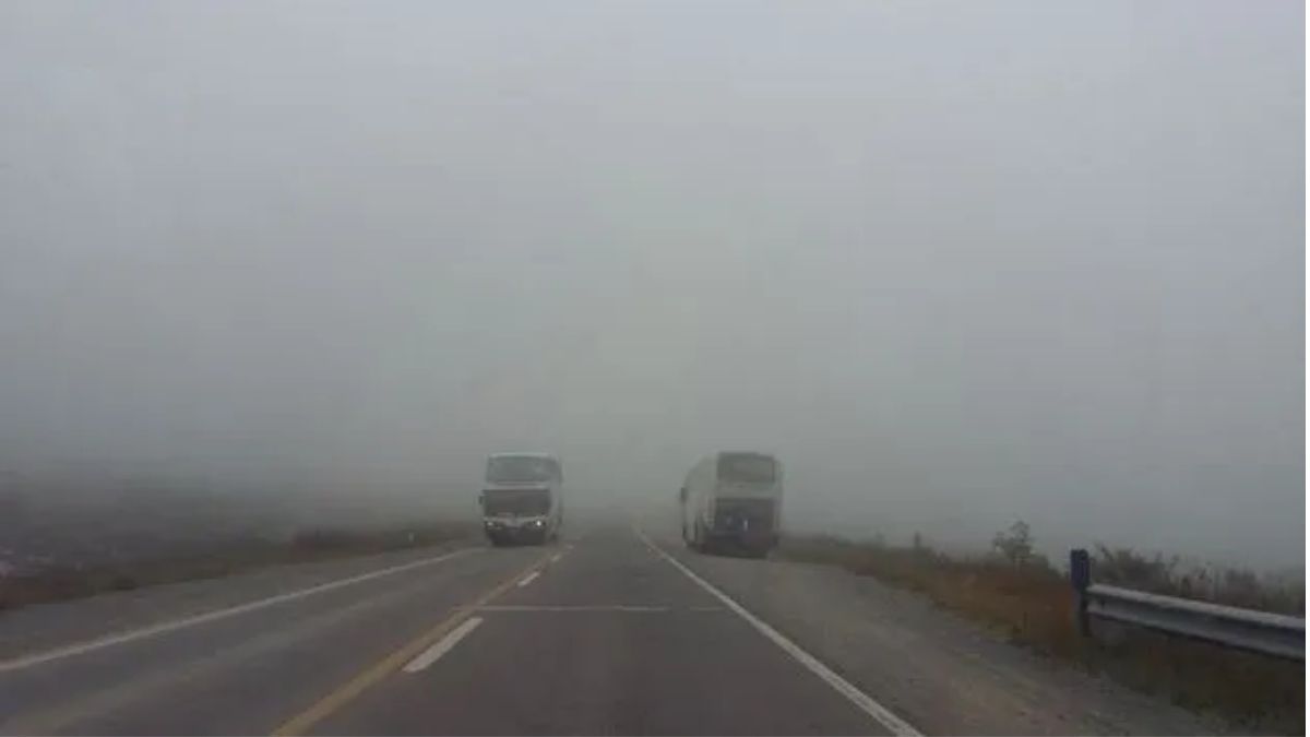 Estado de las rutas: Neblinas bajas en Volcán y Bárcena