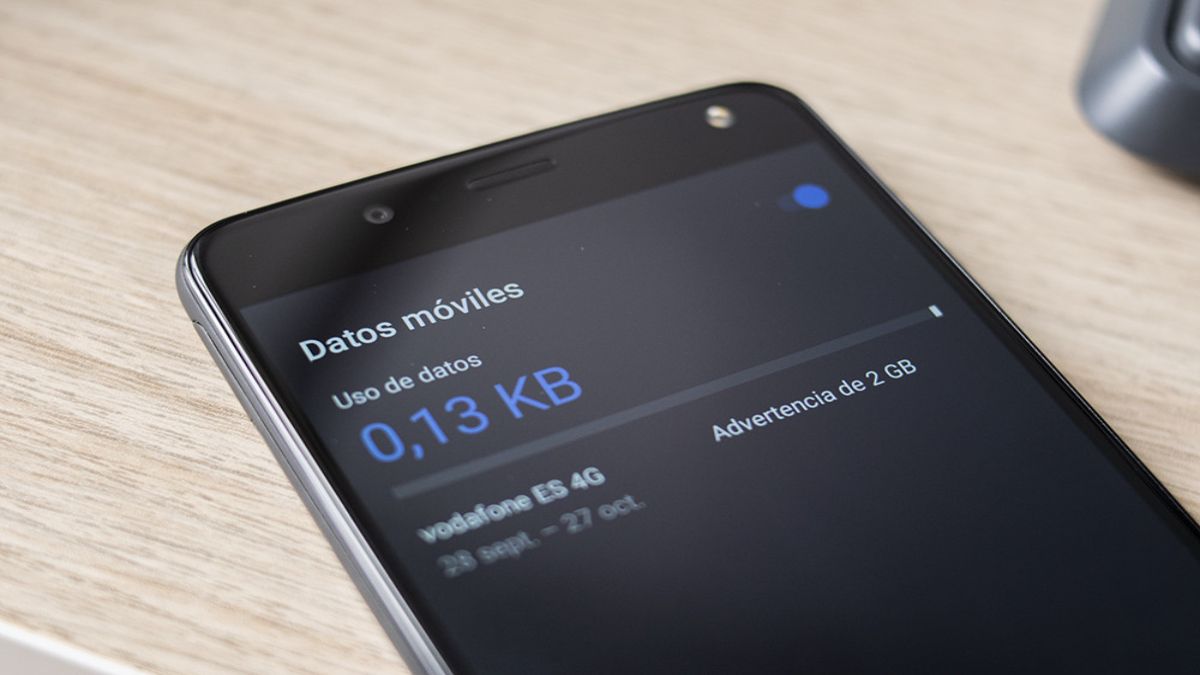 ¿Cómo compartir datos móviles del celular?
