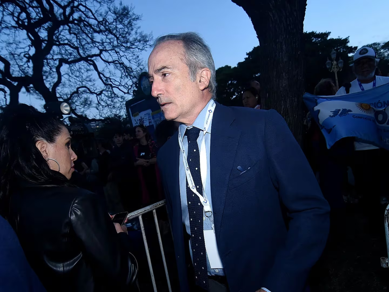 Emilio Ocampo no estará al frente del Banco Central