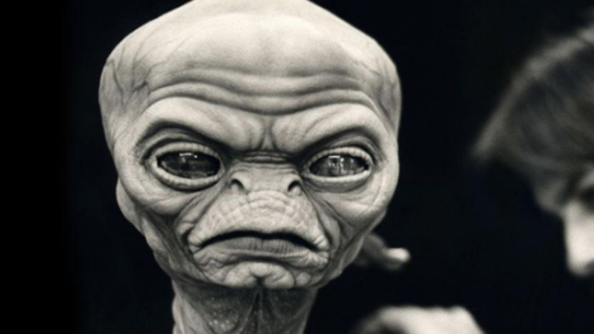 Revelan la verdadera y aterradora apariencia de E.T.