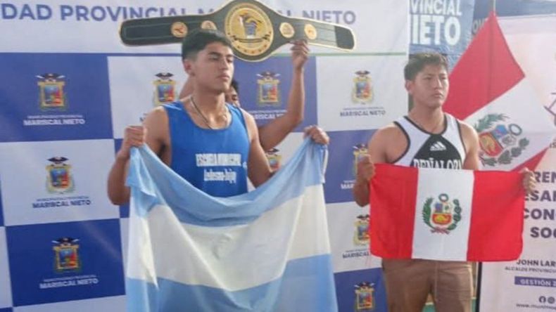 Jujeños brillaron en el Campeonato Sudamericano de Boxeo en Perú
