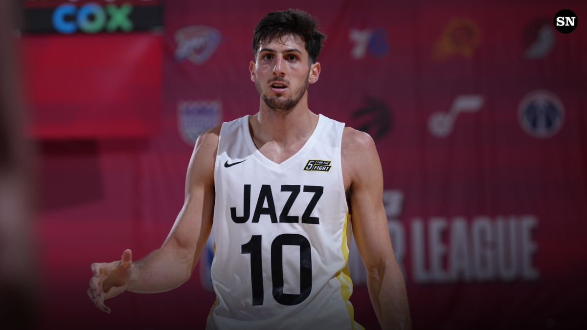 NBA: Leandro Bolmaro tambíen seguirá en la liga