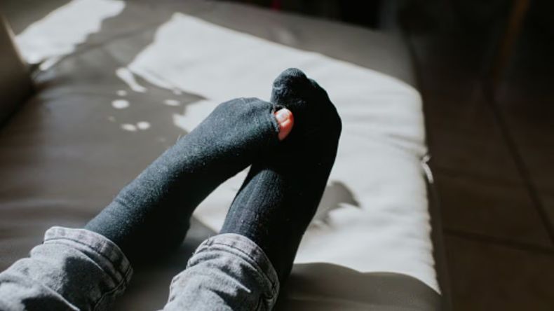 Trucos caseros para arreglar la ropa con costura invisible: ni parches ...