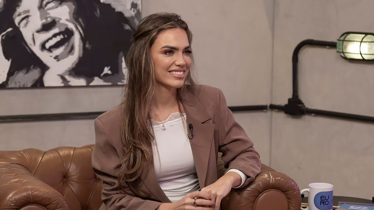 Quién es Rocío Robles, la nueva novia de Adrián Suar