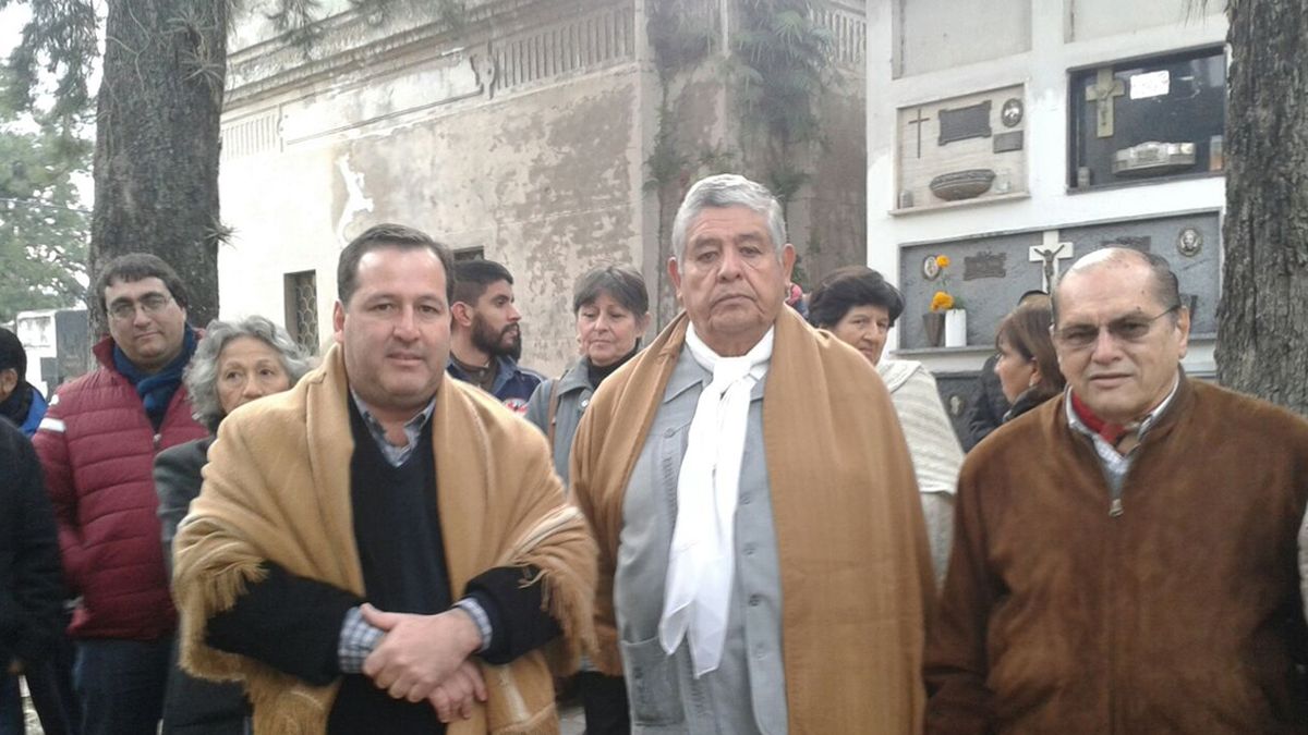 25° aniversario de la muerte de Carlos Snopek