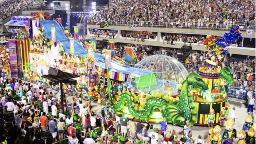 Brasil es fiesta con el Carnaval, mucha samba y algarabía que invitan ...