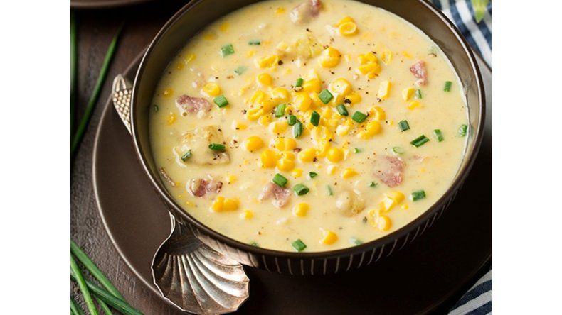 La combinación perfecta: Sopa de choclos y papa