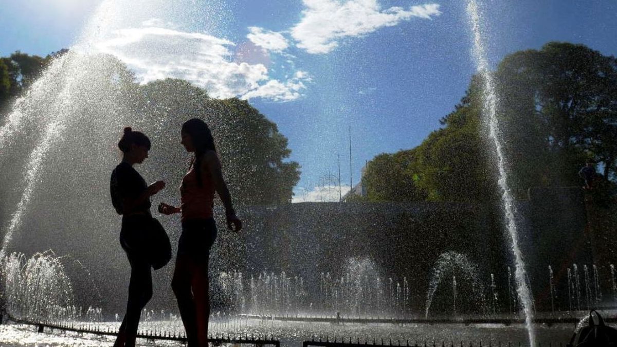 Anticipan un verano caluroso y lluvioso