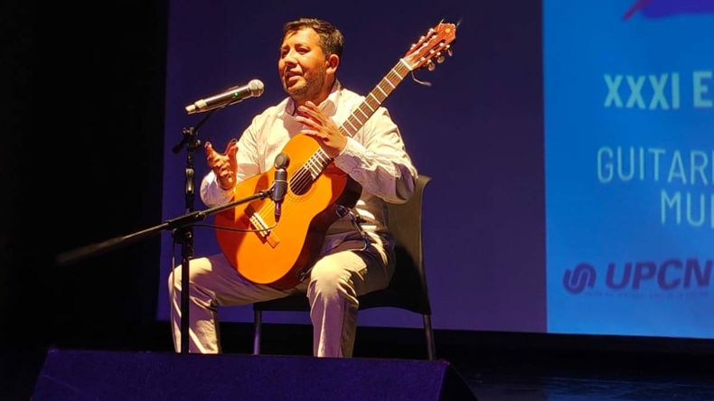 El jujeño Sebastián Sivila fue parte del Festival Guitarras del Mundo