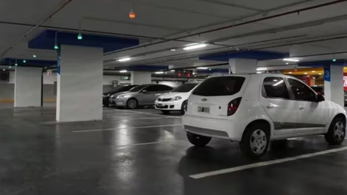 Un shopping de Salta comenzará a cobrar el estacionamiento