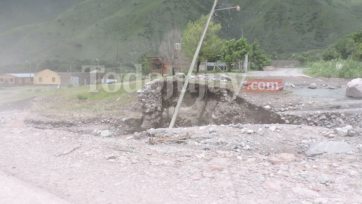 Volvió la energía en Bárcena, Volcán y Tumbaya