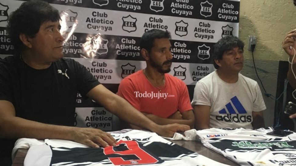 Juan Arraya fue presentado como el flamante refuerzo de Cuyaya