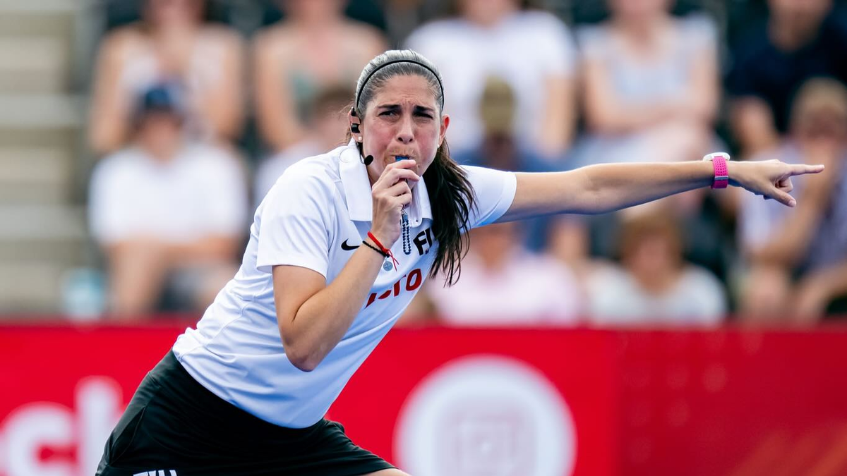 Hockey: la argentina Irene Presenqui elegida como la mejor árbitra del ...