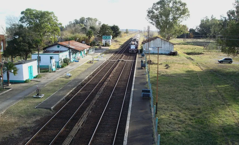 Así es el pueblo que exportaba yogurt y dulce de leche y hoy está ...