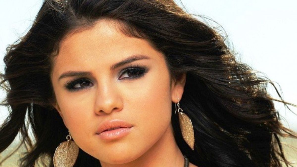 Selena Gómez Padece Lupus