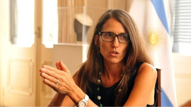 Elizabeth Gómez Alcorta presentó su renuncia como ministra de Mujeres