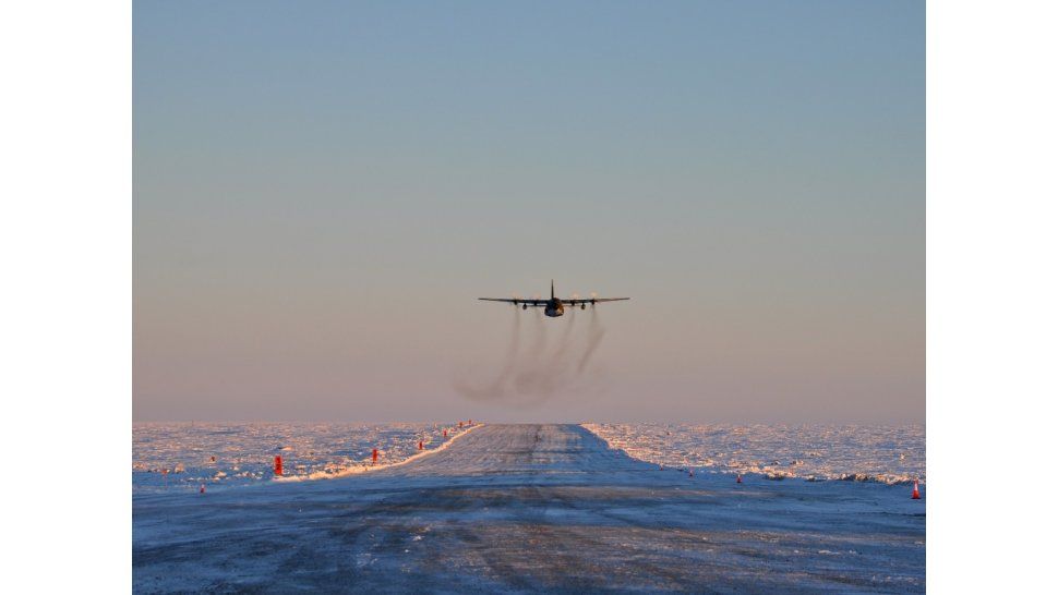 Nueva pista aérea:Marambio es la más extensa de la Antartida