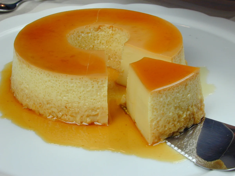 La receta de la abuela para preparar flan casero con 2 ingredientes
