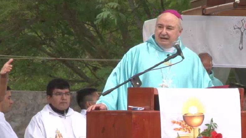 Cesar Fernández: La iglesia de Jujuy reza por los jóvenes