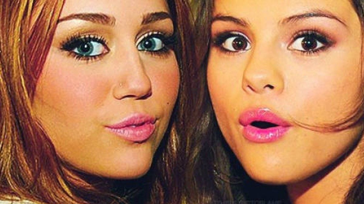 Miley Cyrus defendió a Selena Gómez y nadie lo puede creer