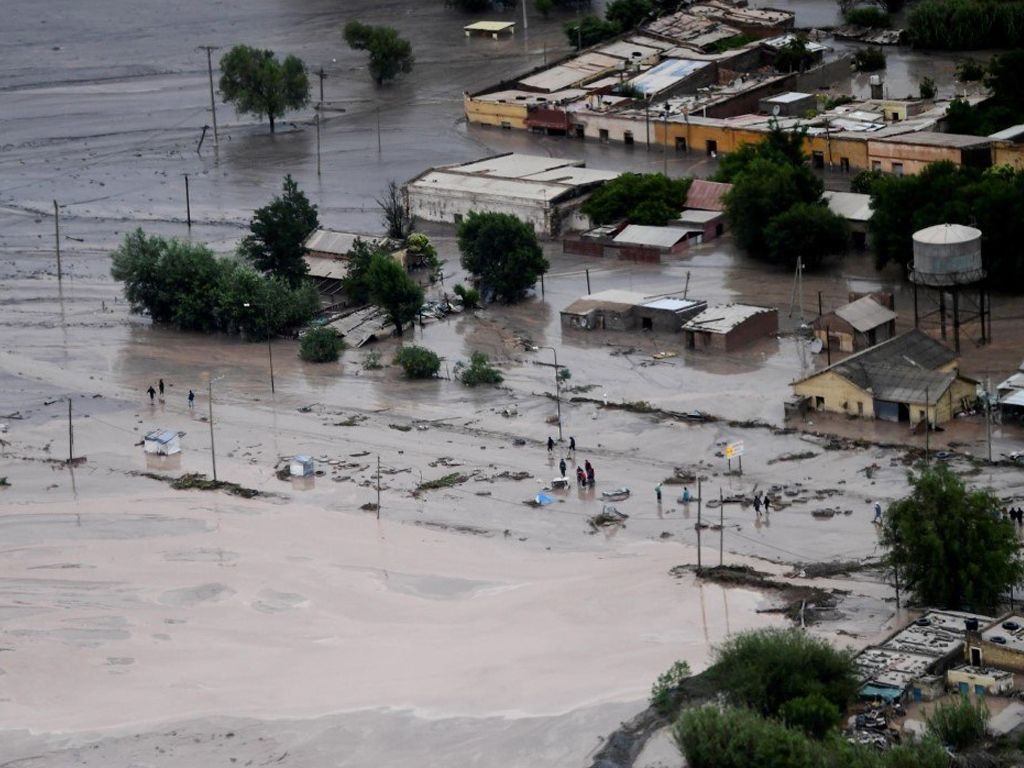 Imágenes del momento del alud en Volcán