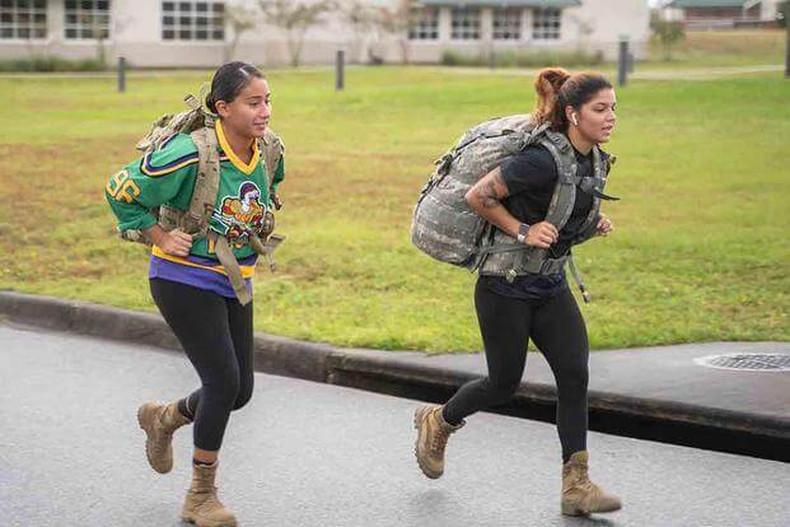 Rucking: el ejercicio que se convirtió en una tendencia fitness