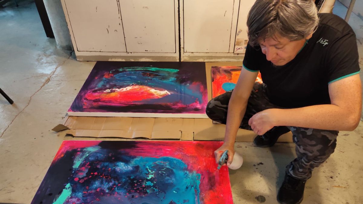 Ariel Cortéz expone sobre el realismo mágico en Barcelona