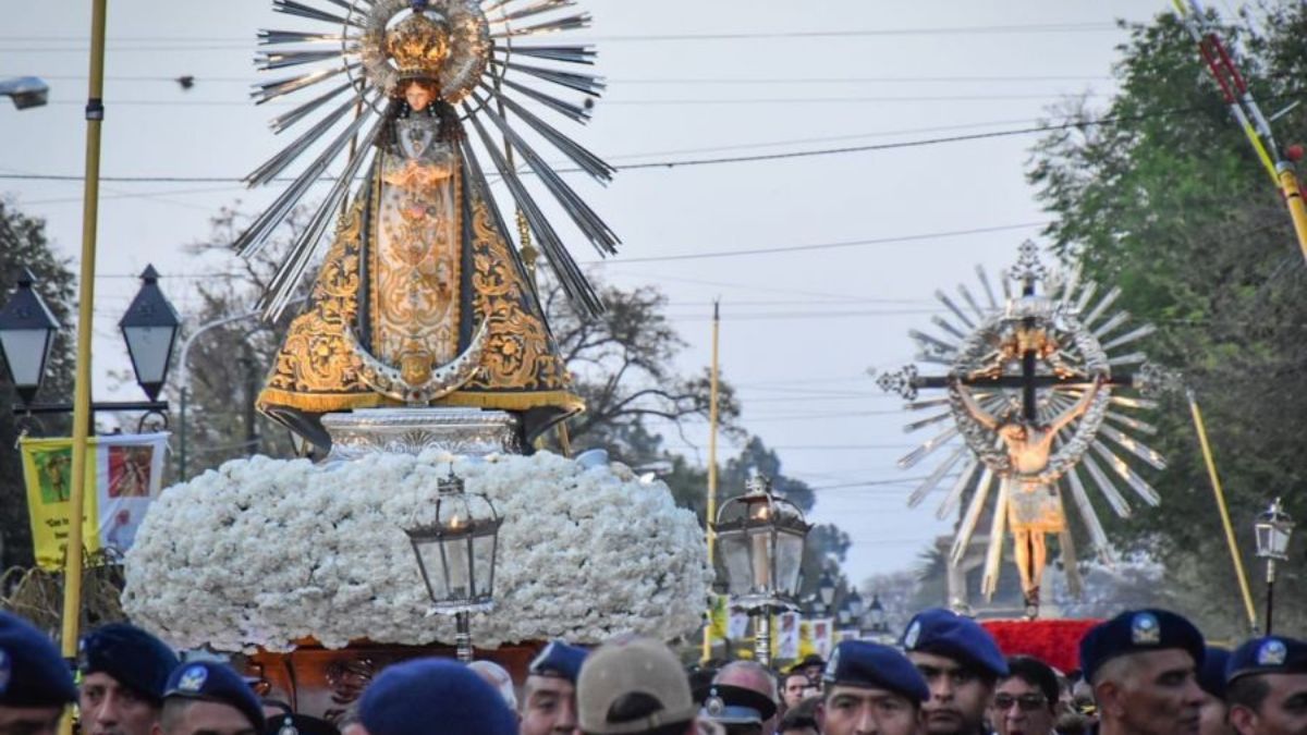 Señor y la Virgen del Milagro: se realizó la procesión