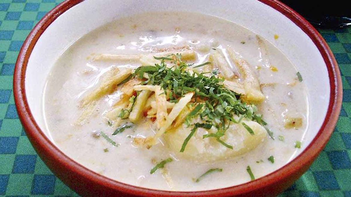 Sopa de maní, la receta ideal para celebrar el jueves de ahijados