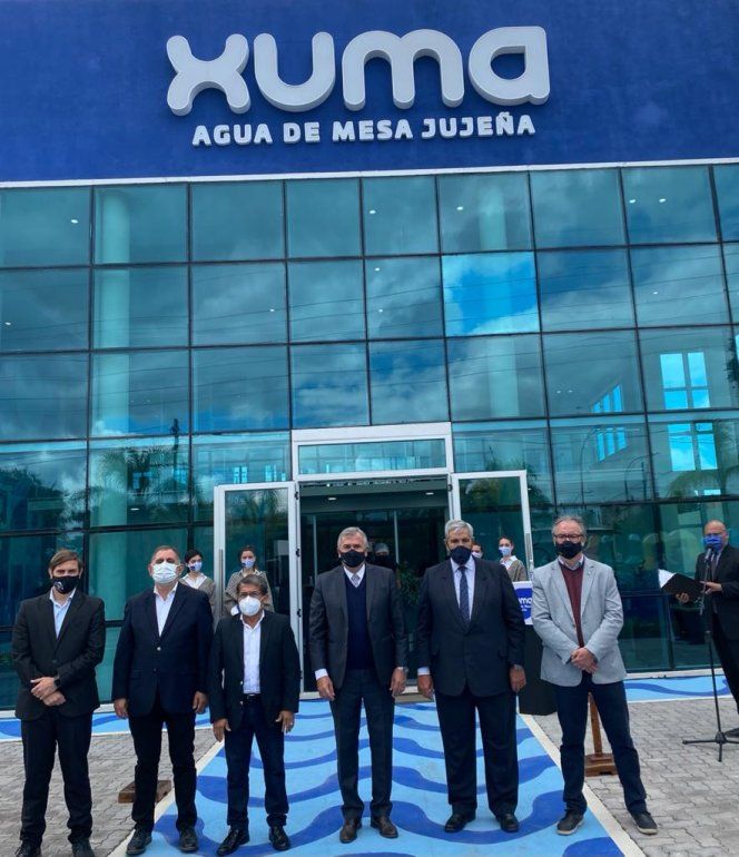 Inauguraron XUMA, nueva planta embotelladora de agua de mesa