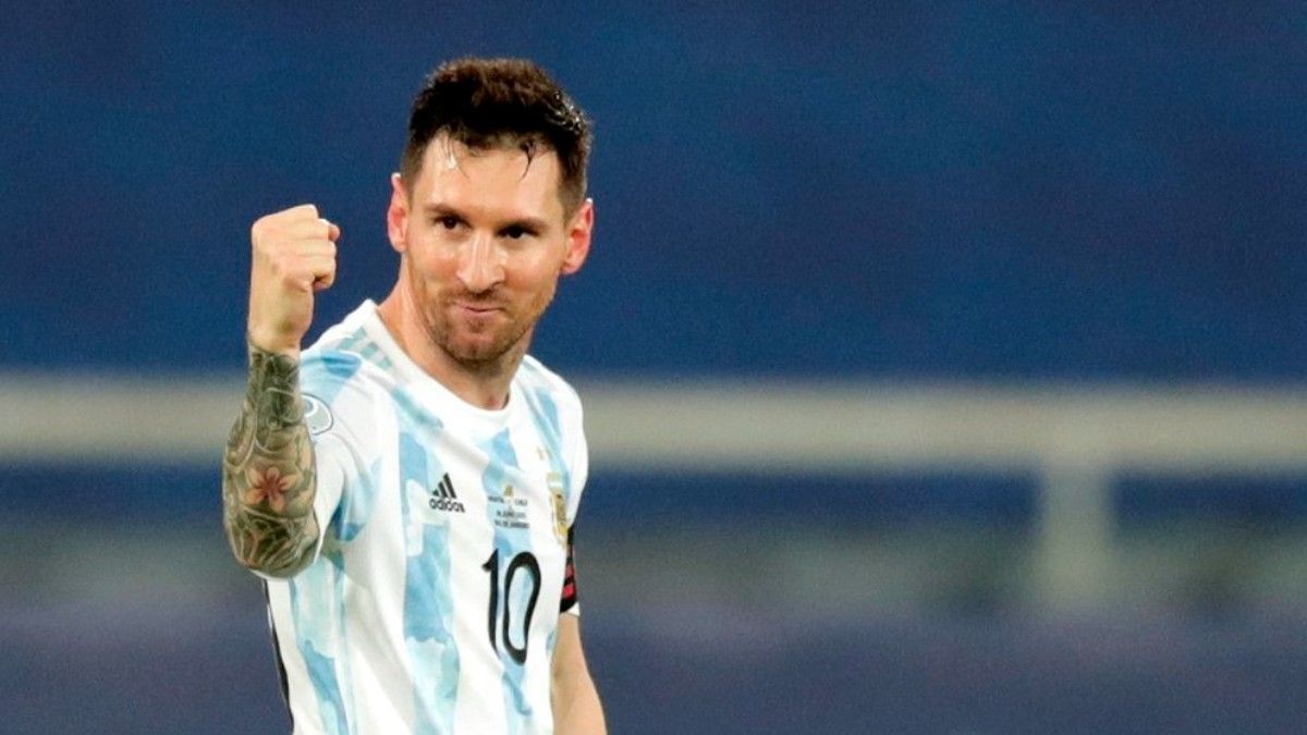 Lionel Messi cumple 34 años y sus compañeros fueron a saludarlo a la ...
