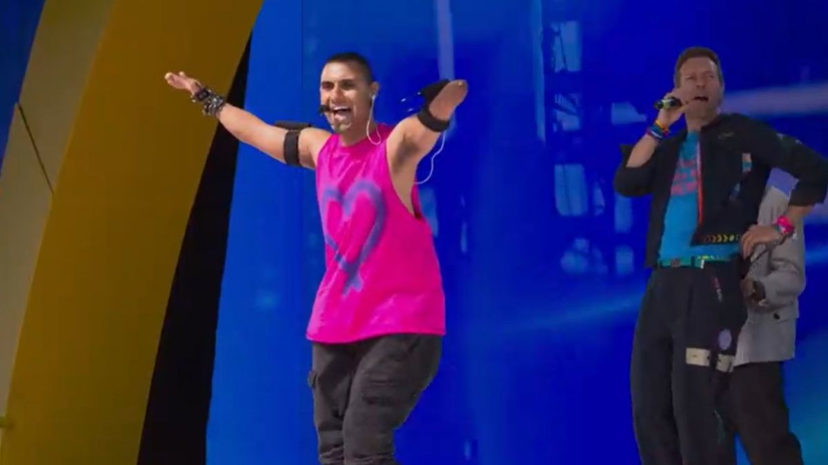 Quién es Emmanuel Kelly, el artista que brilló en la final del Mundial ...