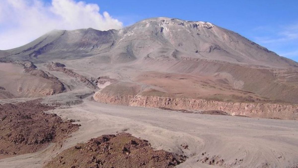 Alerta por el Volcán Lascar en Chile y alarma en Jujuy