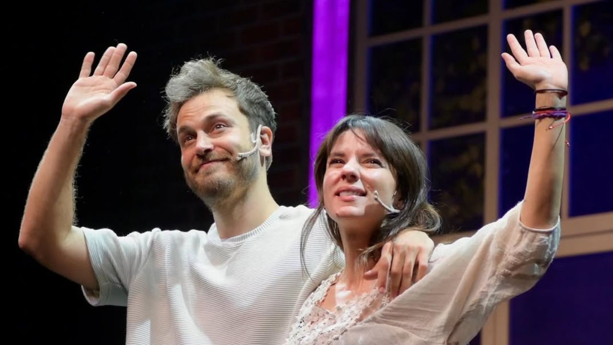 Gimena Accardi y Andrés Gil juntos en el escenario tras el escándalo: el video