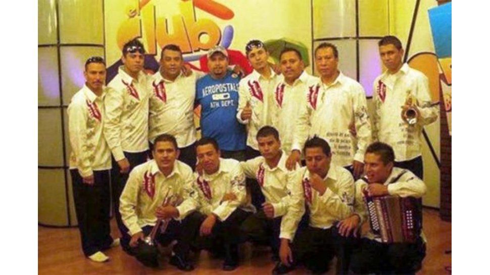 Identifican a los 17 músicos del grupo Kombo Kolombia Identifican a los 17 músicos del grupo Kombo Kolombia