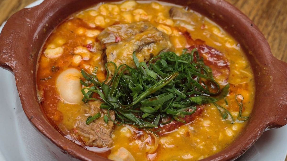 Receta del locro criollo para festejar el 1ero de mayo