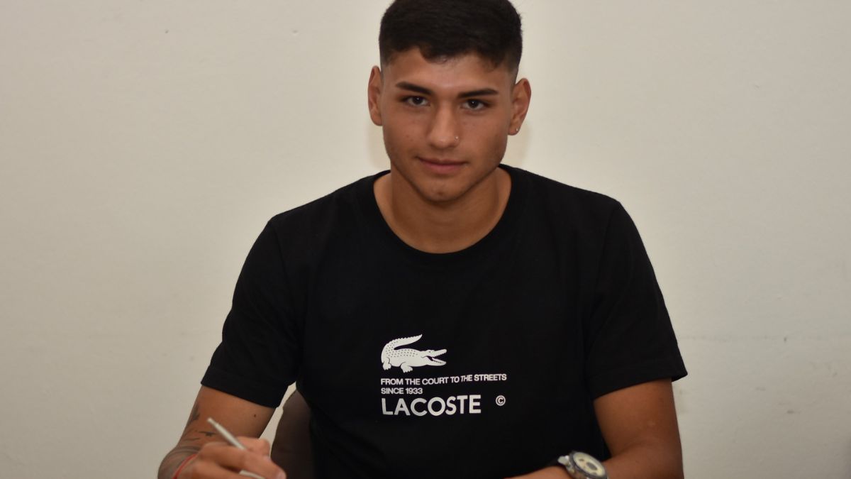 Un jujeño se va a sumar minutos al fútbol peruano