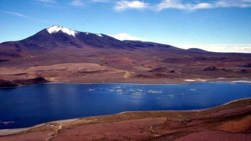 La Laguna y el Volcán Vilama, dos maravillas en la triple frontera de ...