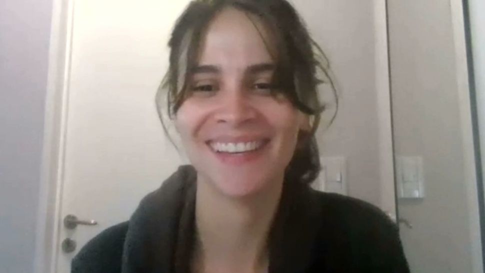 Mica Riera, como Fabiana Cantilo en la serie sobre Fito Páez